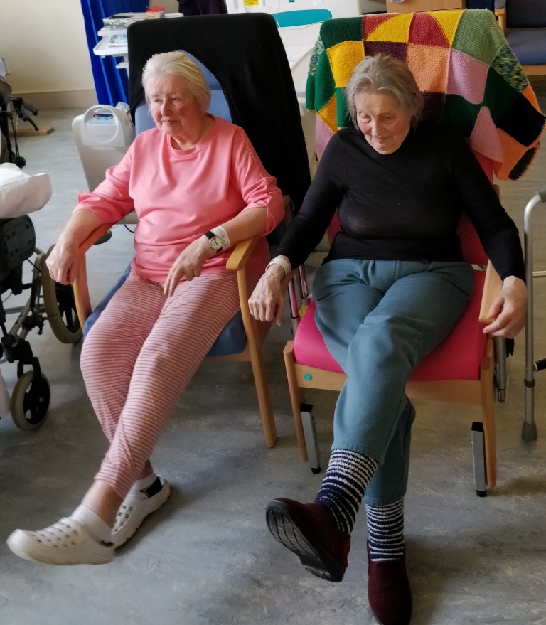 Patients’ rock ’n’ roll exercises to ‘End PJ Paralysis’ – SaTH