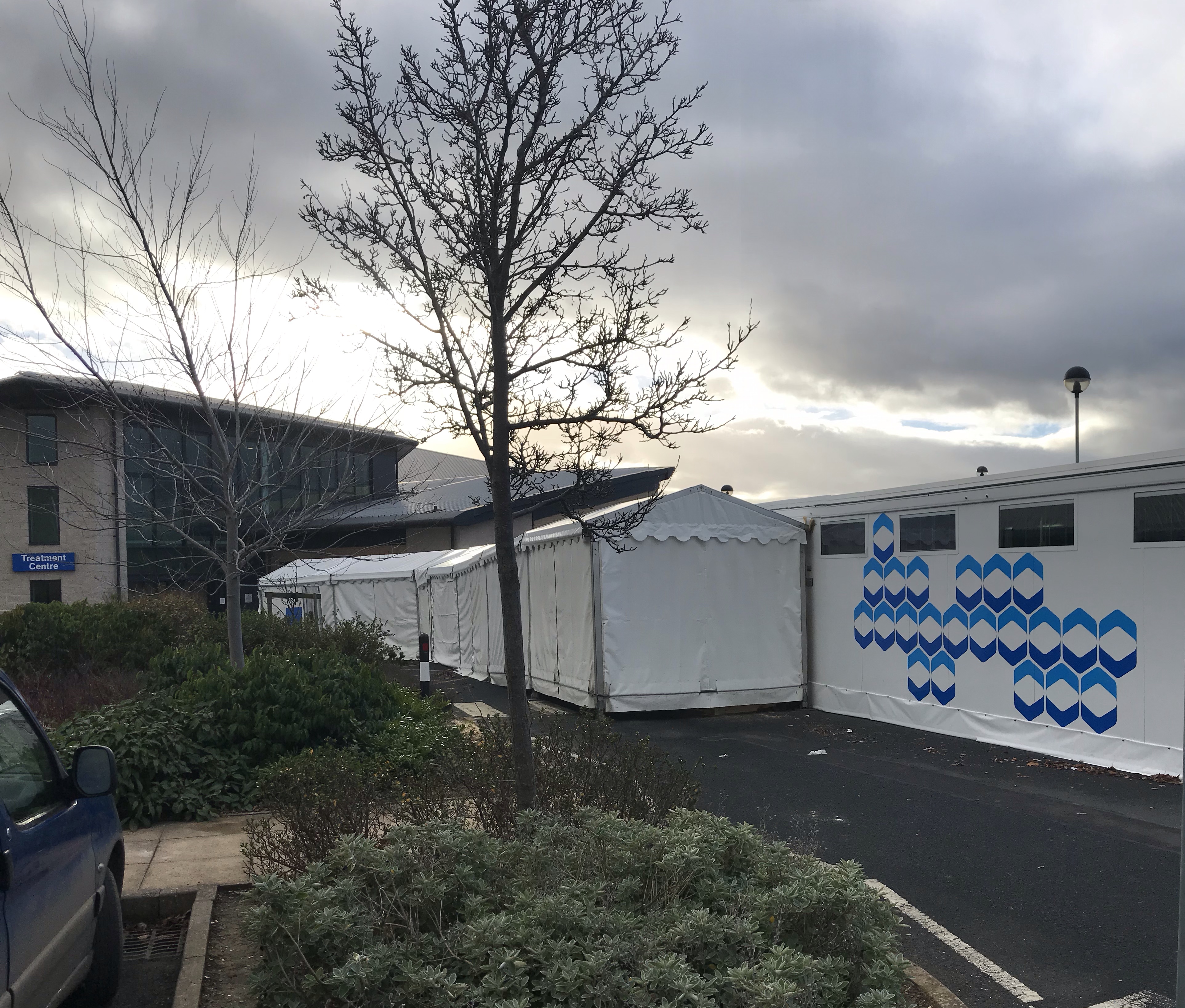 Mobile unit in place at hospital to help ease winter pressures – SaTH