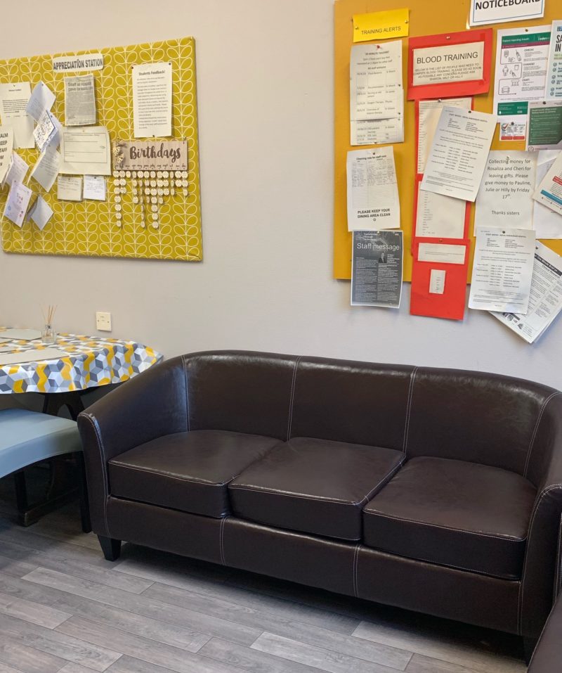 Lacey helps to give staff room a makeover – SaTH