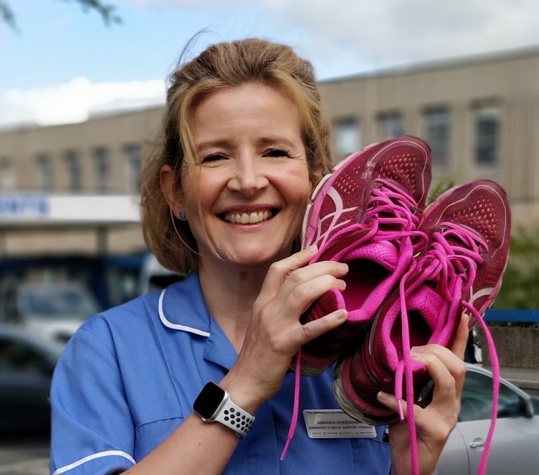 Coronavirus: Disappointment for Amanda as London Marathon is postponed ...