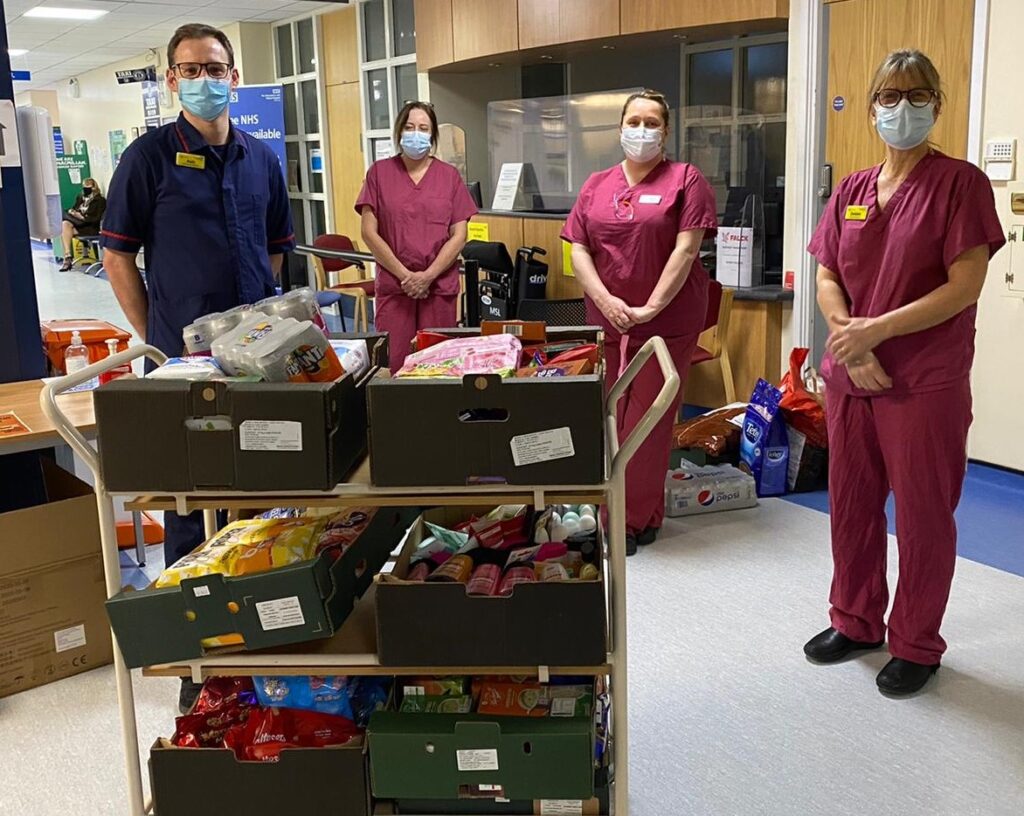 Donation to ITU staff in memory of patient who died after contracting ...