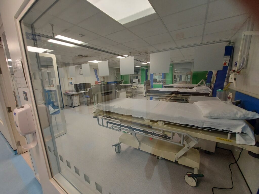 Acute medical floor opens at Royal Shrewsbury Hospital - SaTH