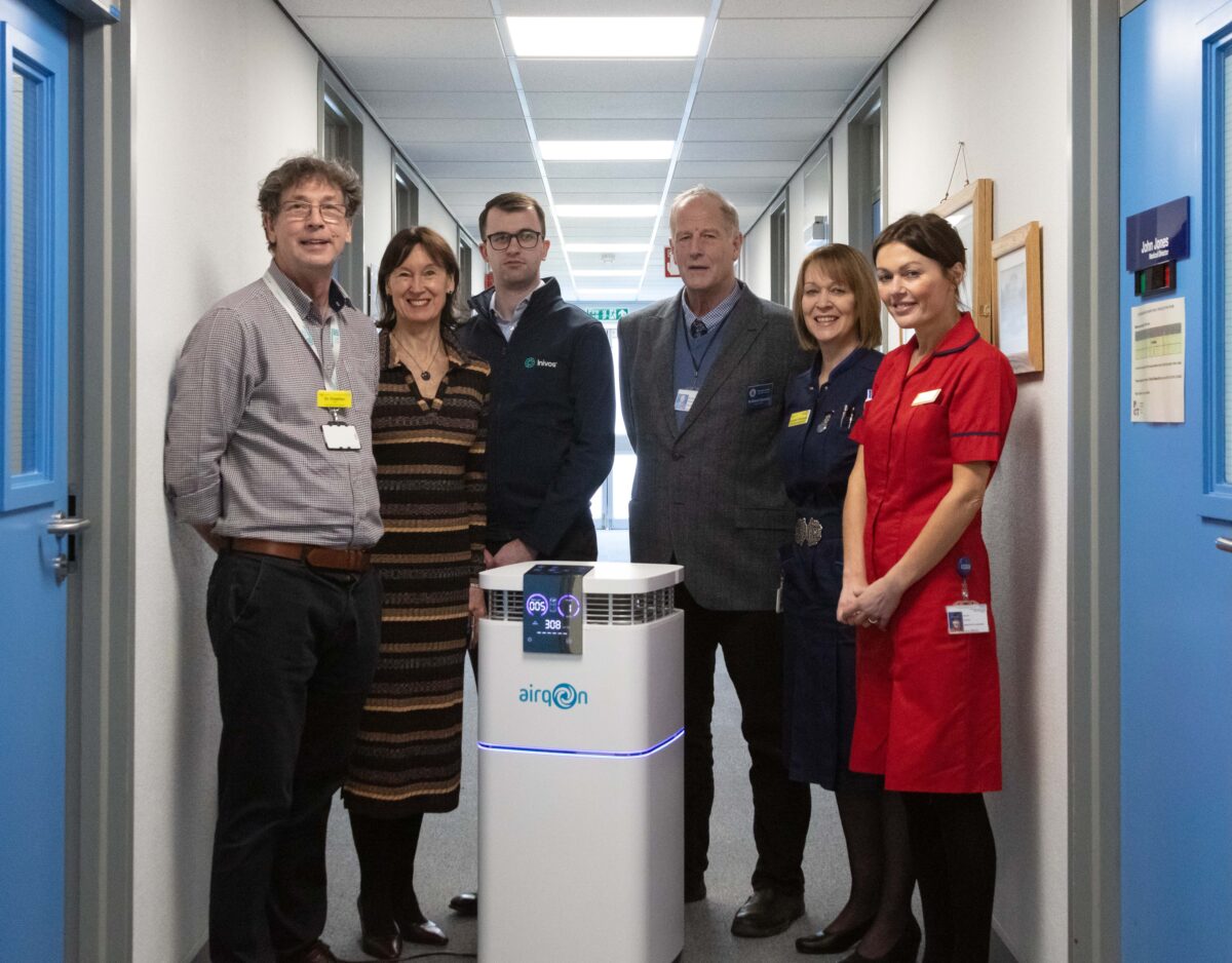 Charity donates more than £300,000 worth of equipment to Trust – SaTH