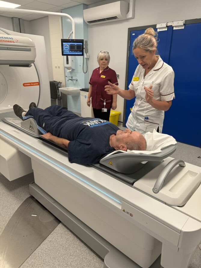 First patients seen at new £3.6m gamma camera unit – SaTH