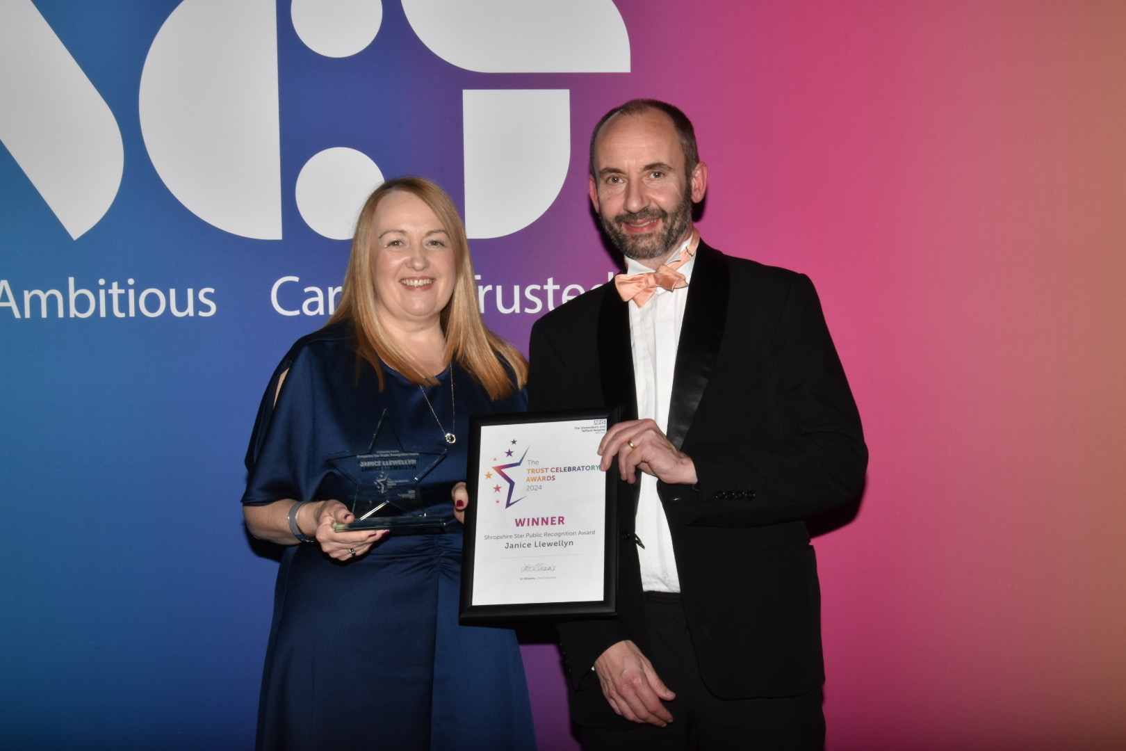 Hospital staff recognised at Trust Awards – SaTH