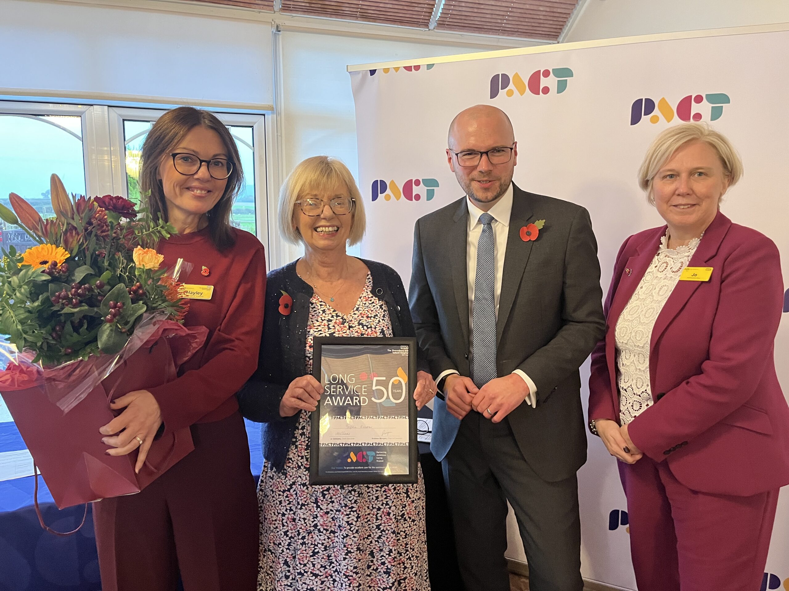 Trust recognises more than 1,660 years NHS service – SaTH