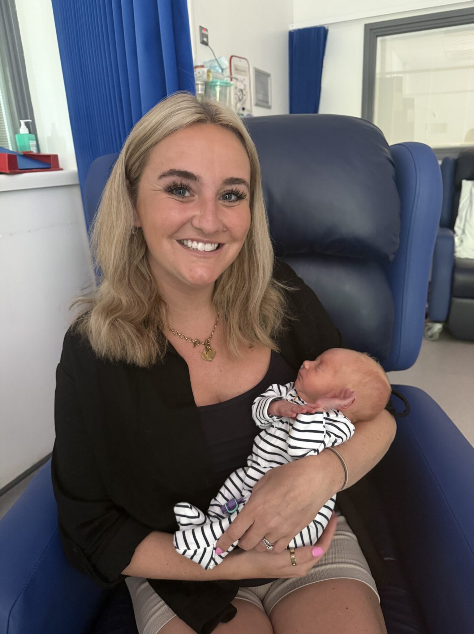 Neonatal Unit recognised by UNICEF UK Baby Friendly Initiative – SaTH